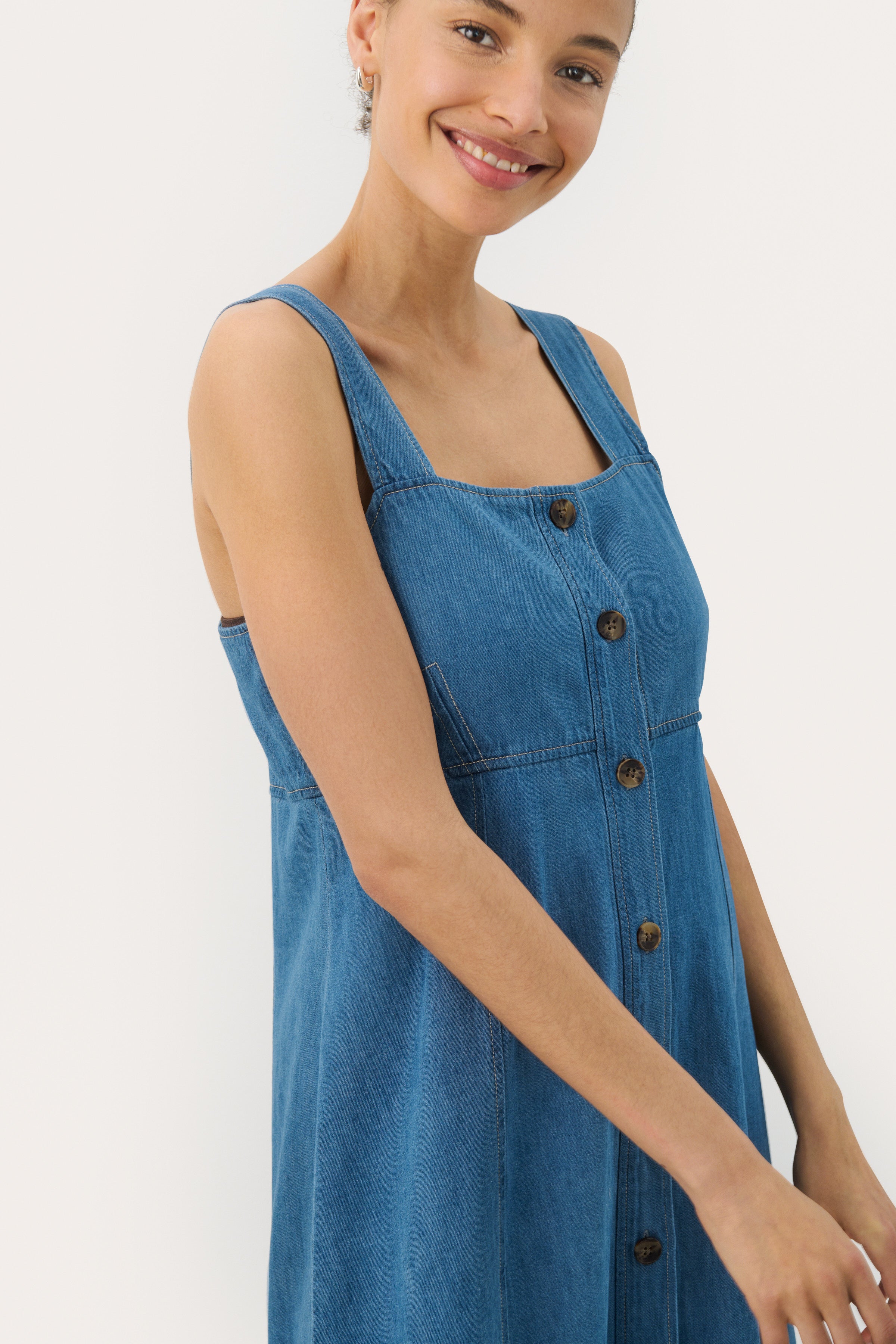 Raida Robe – Le basement