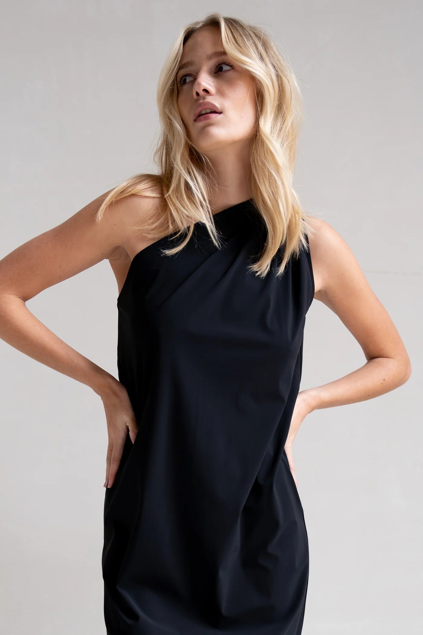 Iris Robe – Le basement