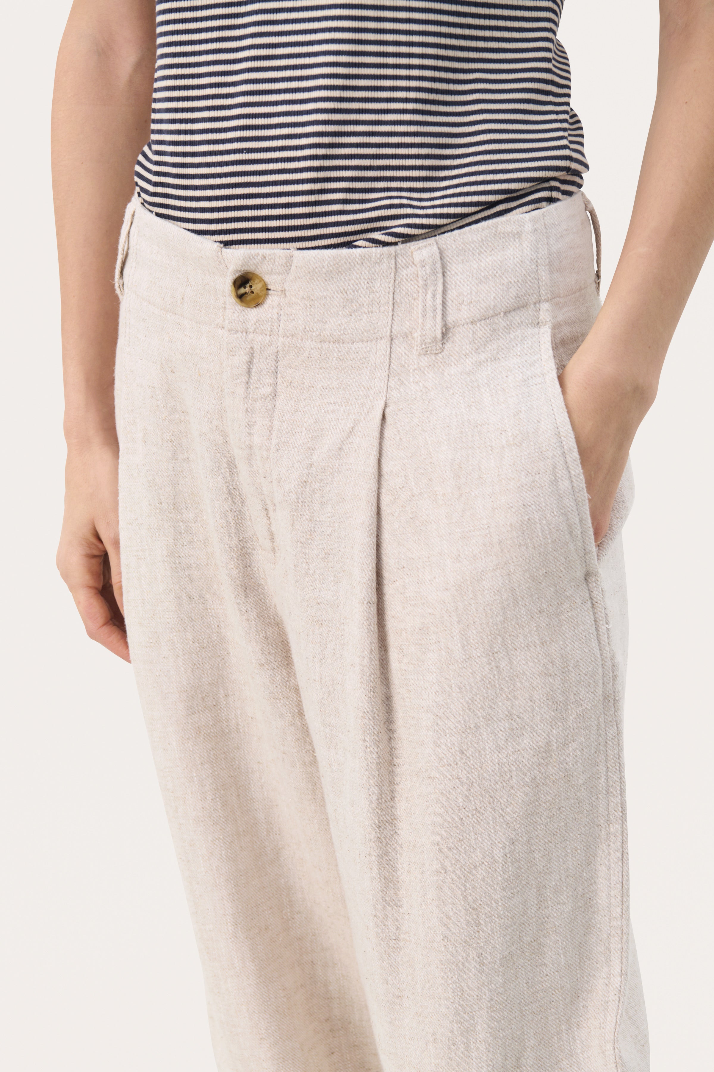 Nettas Pantalon – Le basement