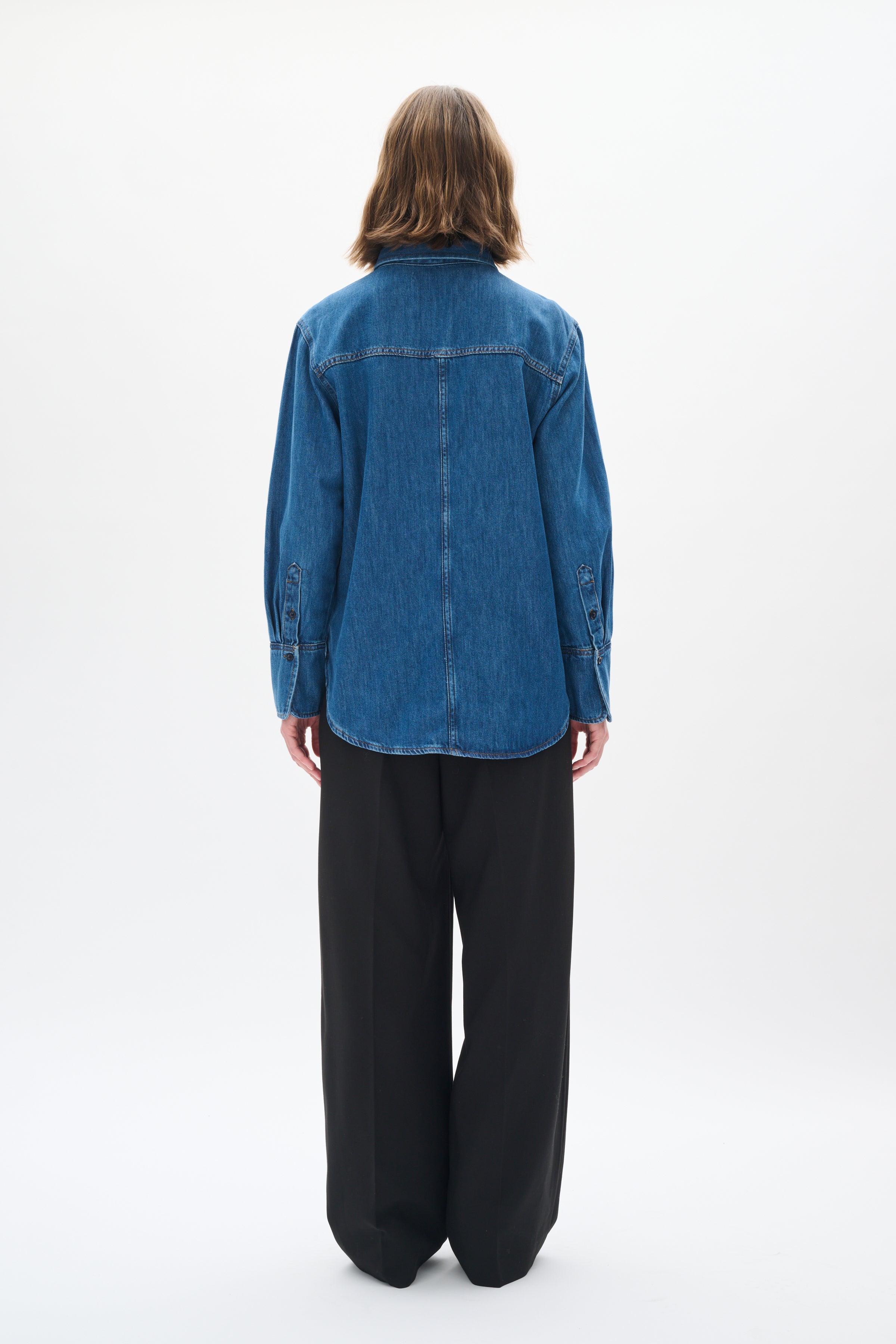 Sophina Chemise – Le basement